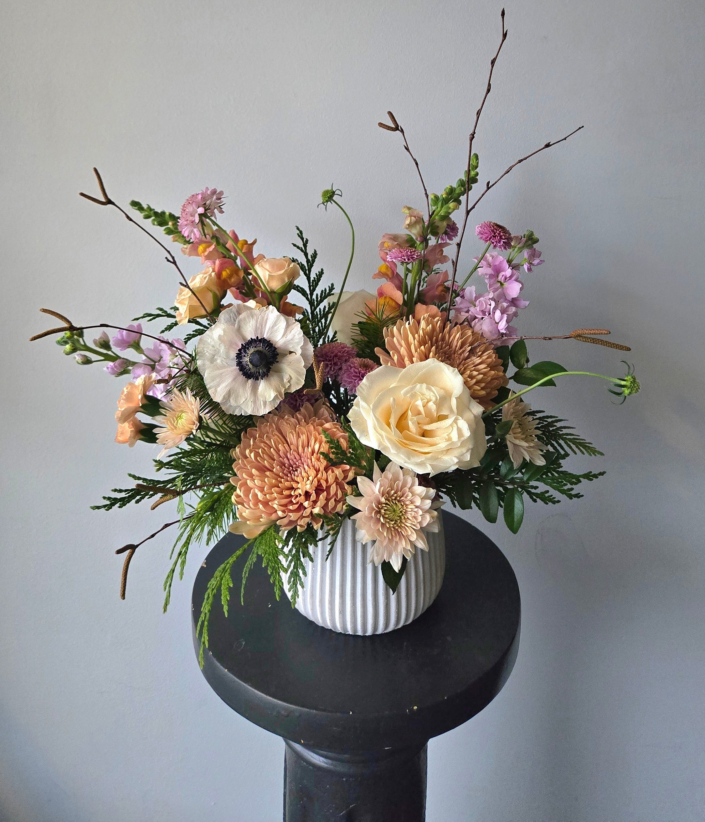 Soft & Subtle Vase Arrangement Winnipeg Same Day Delivery – Oak & Lily